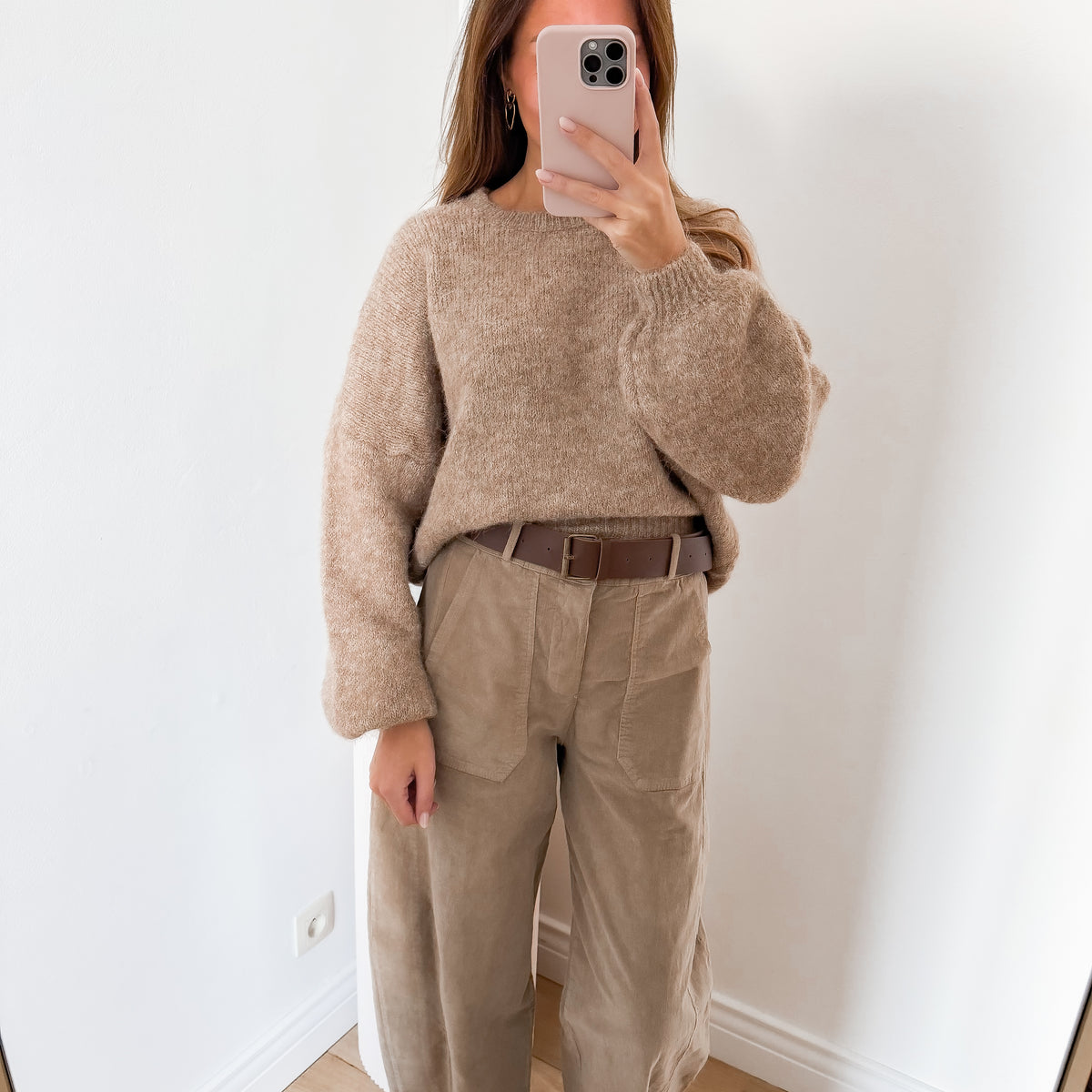 Camel Corduroy Balloon Pants – YOLO Fashion